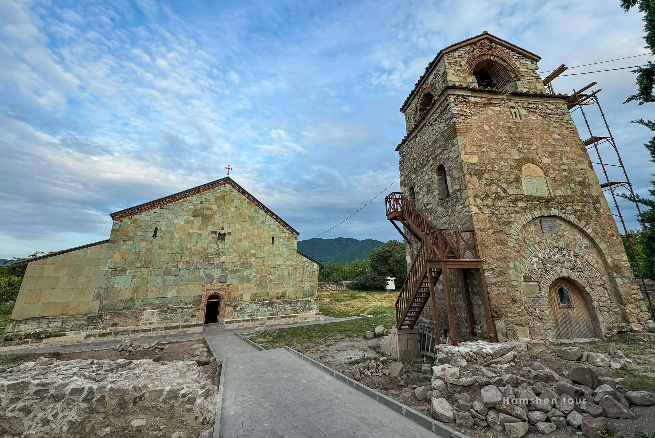 BERDIKI FORTRESS AND BOLNISI (HIKING) - Hamshen Tour