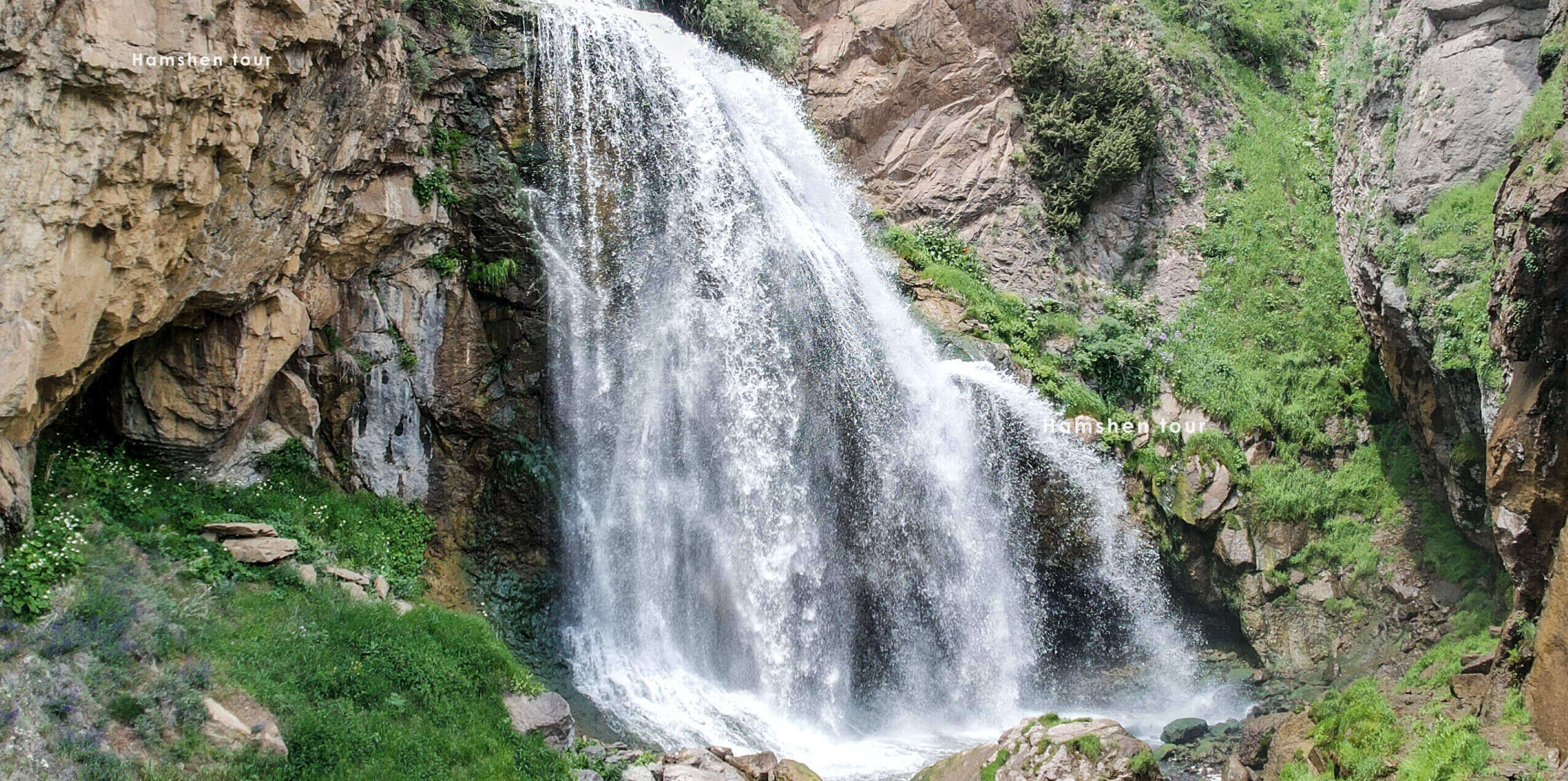 TRCHKAN WATERFALL - Hamshen Tour